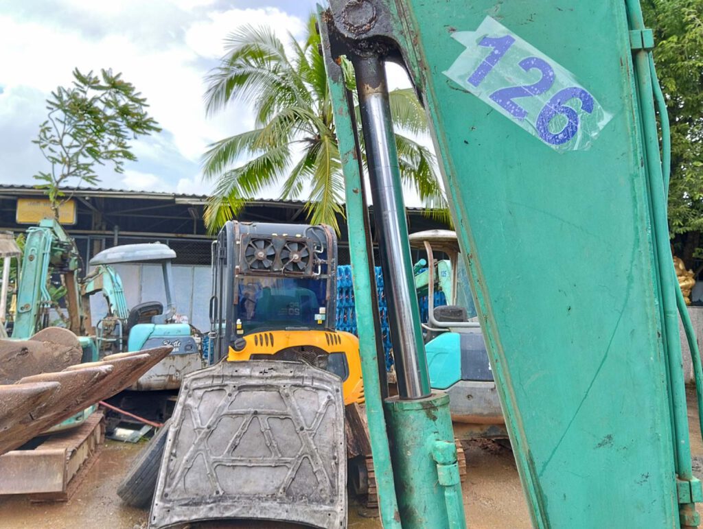 รถขุดมือสอง KOMATSU รุ่น PC20-7 ขนาด 2 ตัน [No.126] - บจก. จันทบุรี เอส.เค.เซ็นเตอร์ (ยันม่าร์ ...